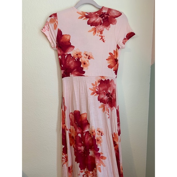 Forever 21 | Dresses | Floral Formfitting Maxi Dress | Poshmark